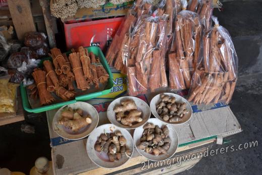 Banda Islands food guide - local cuisine, restaurants, snacks and ...
